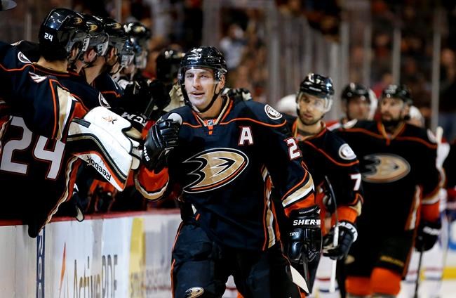 Hockey News - D Francois Beauchemin returns to Anaheim Ducks for 3rd time