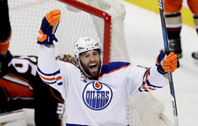 Hockey News - Former Ducks forward Patrick Maroon on the other side of ...