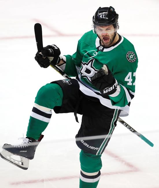 Hockey News - Stars blast Red Wings 5-1 day after CEO rips Benn, Seguin