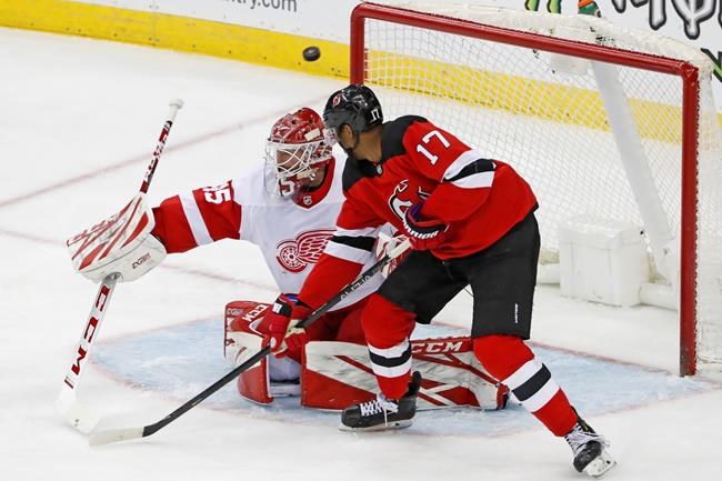 Hockey News - Simmonds relishes opportunity to help Sabres' playoff push